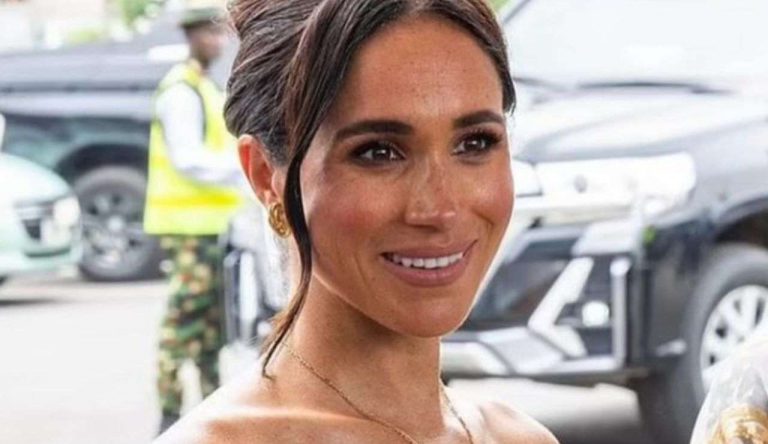 Meghan Markle: un incanto in Nigeria | I suoi look da copiare - Moda e ...